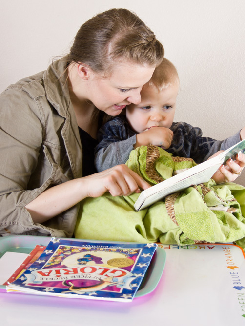 Valentine Themed Tot School Trays - Moms Have Questions Too